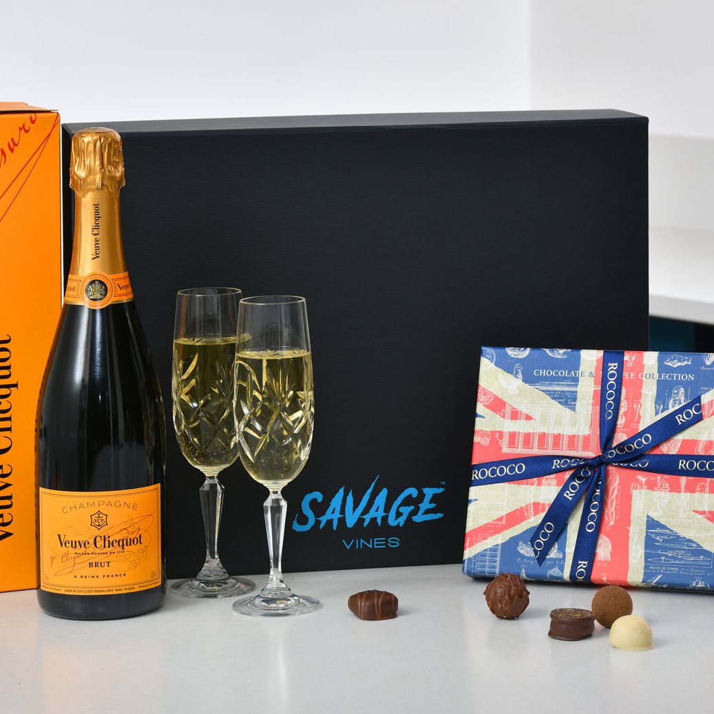 Veuve Champagne Gift Hamper - Yumbles.com