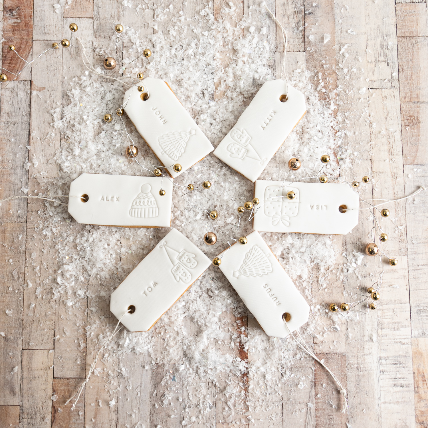 Edible Christmas Place Settings/Gift Tag Biscuits - Set of 12 (white ...