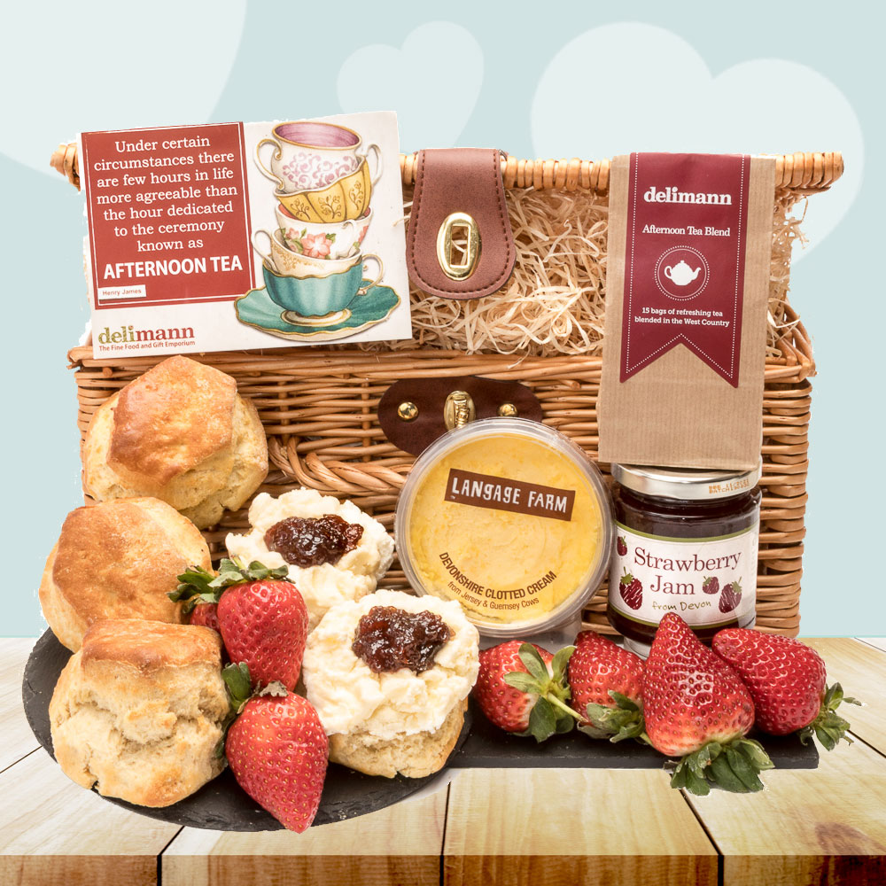 West Country Traditional Cream Tea for 4 - Yumbles.com