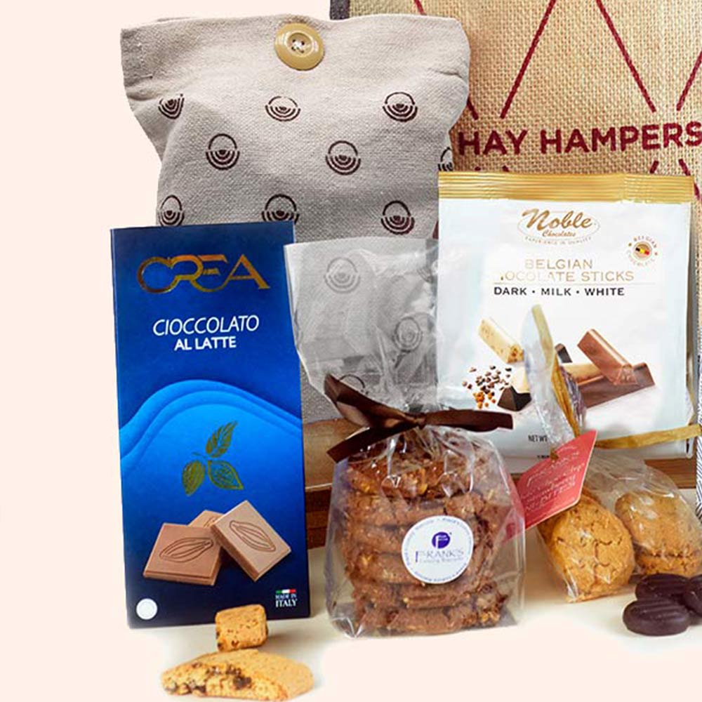 Chocolate Hamper Gift Bag - Chocolate Selection Birthday Gift Hamper ...