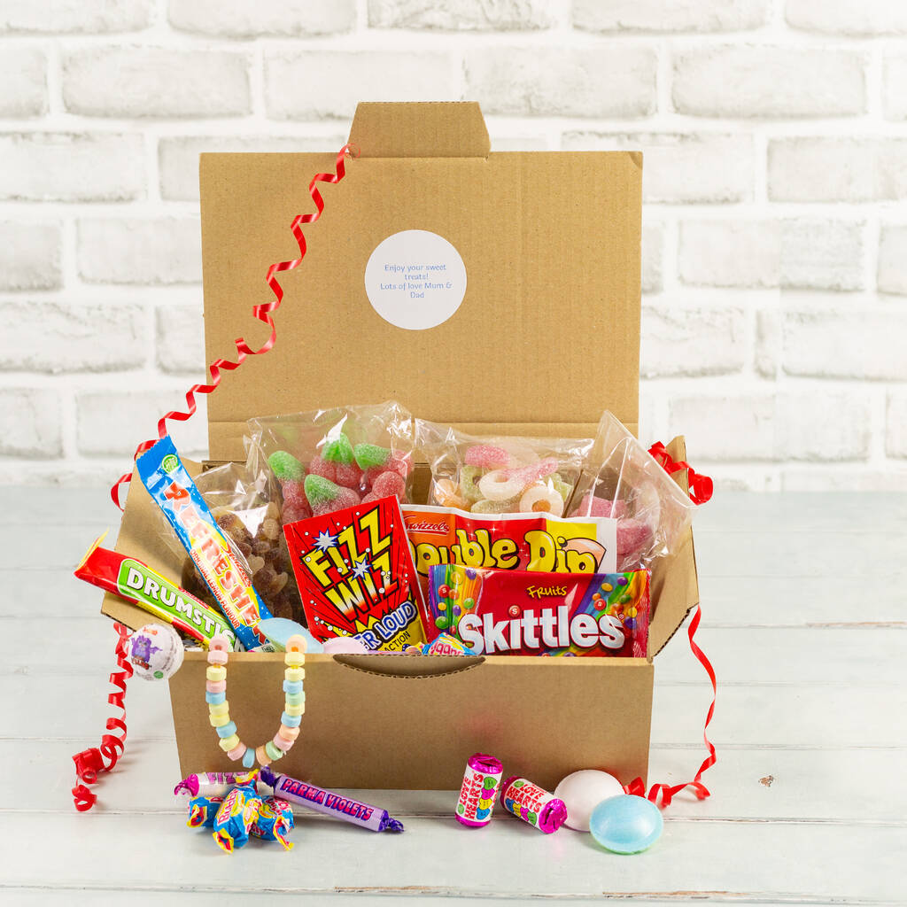 Personalised Fully Loaded Retro Sweet Hamper Gift Box - Yumbles.com
