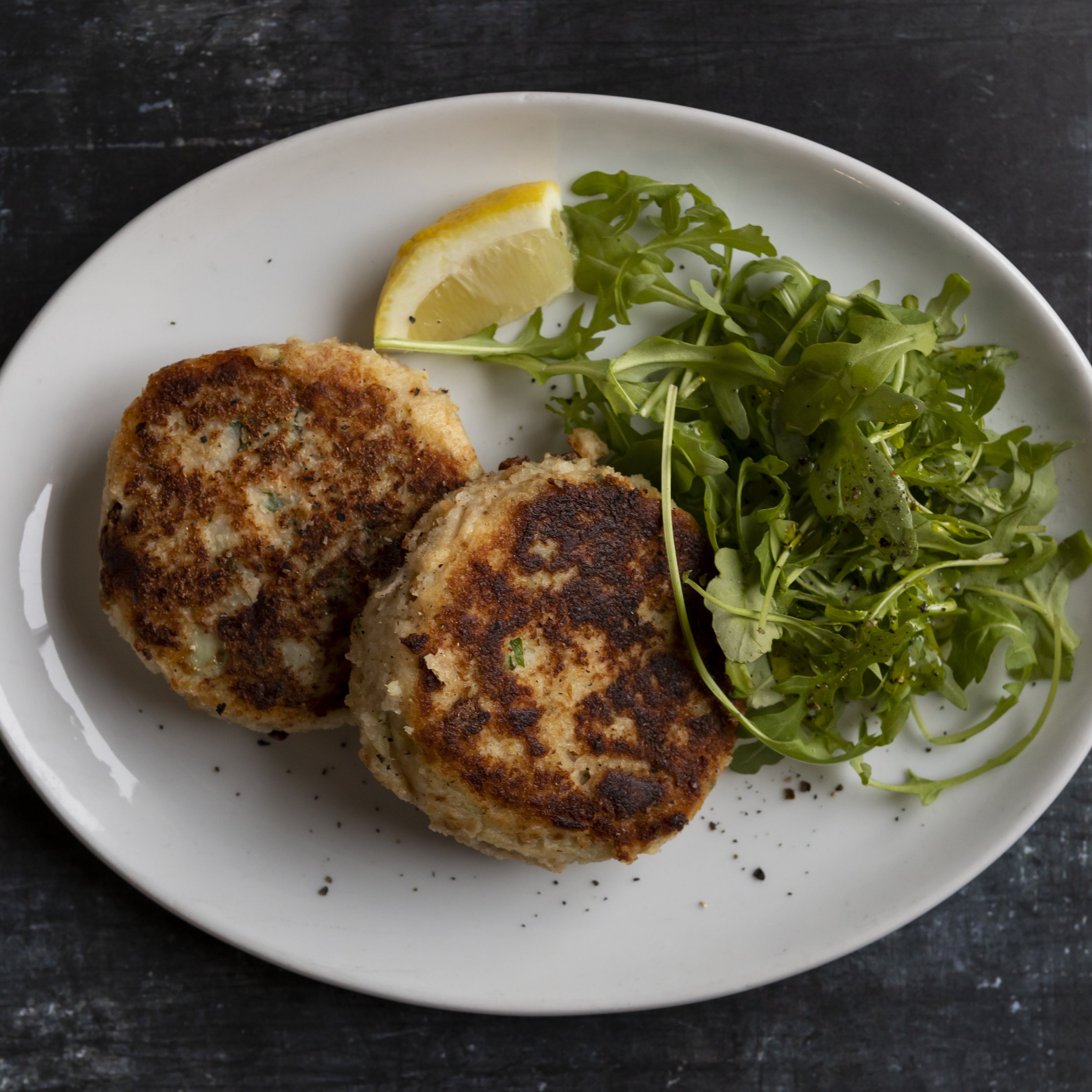 Bibury Fish cakes (pack of 2) - Yumbles.com