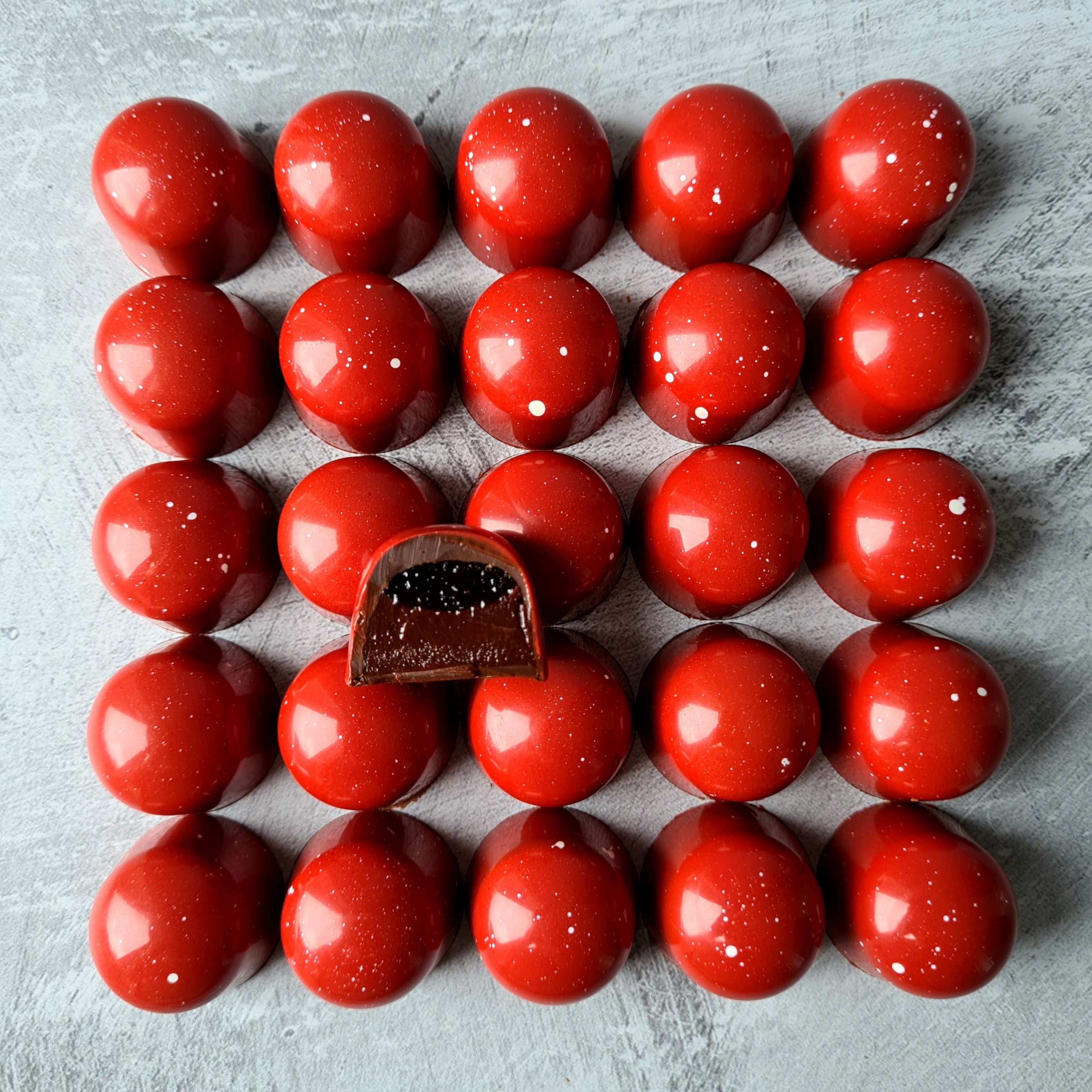 The Dessert Selection Box - Luxury Handmade Chocolates - Yumbles.com