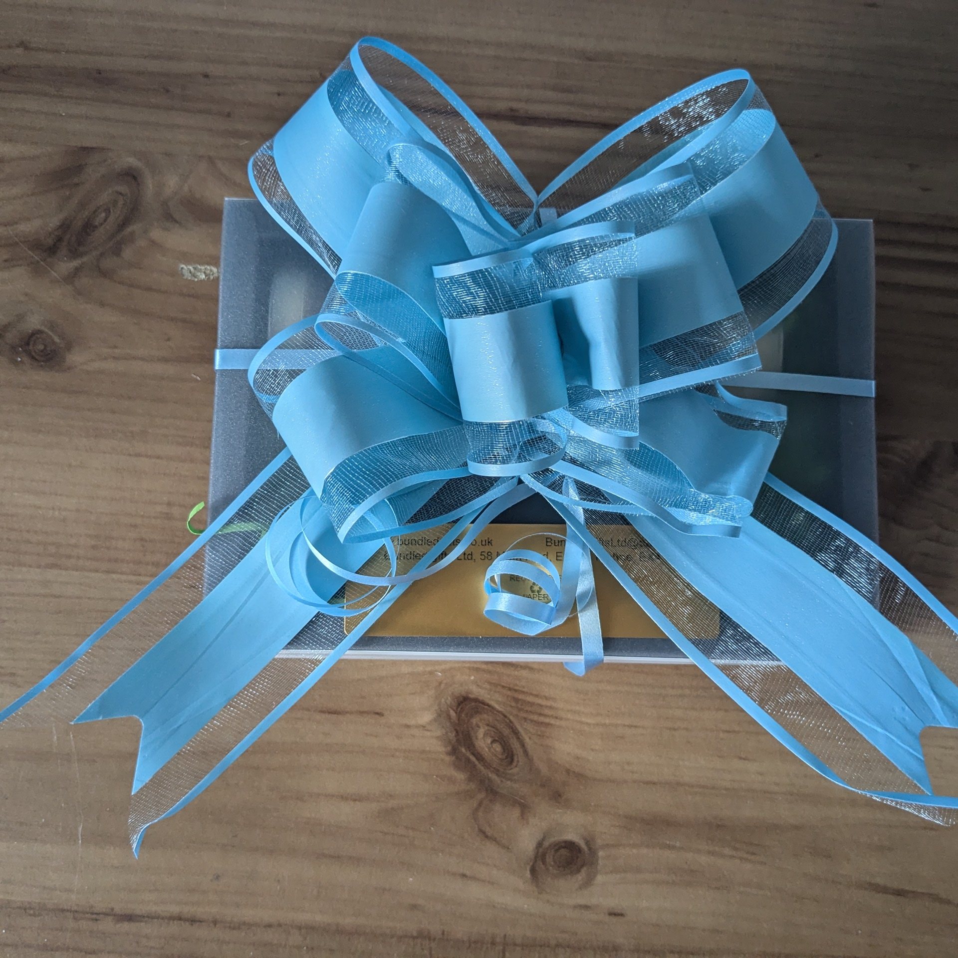 Baileys & Chocolate Cups Gift Box - Yumbles.com