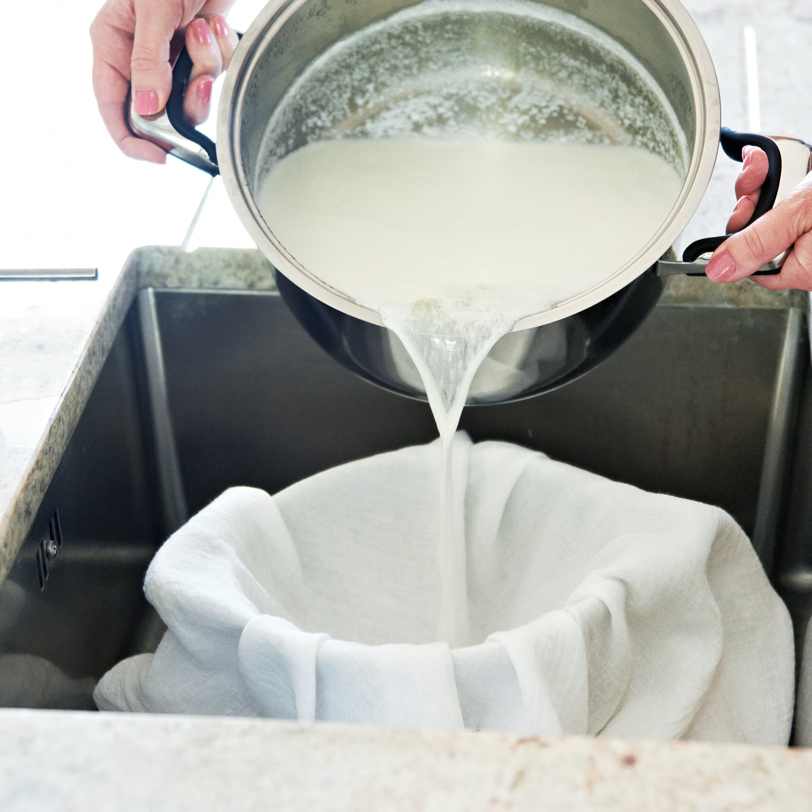 Goat's Cheese Making Kit - Yumbles.com