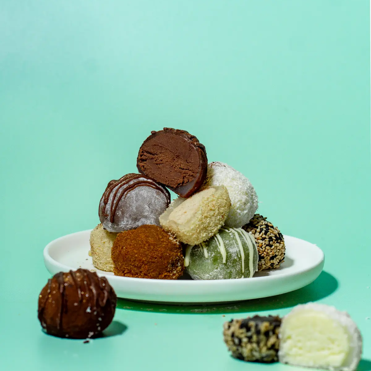 Best-Selling Mochi Gift Box - Assorted Flavours - Yumbles.com