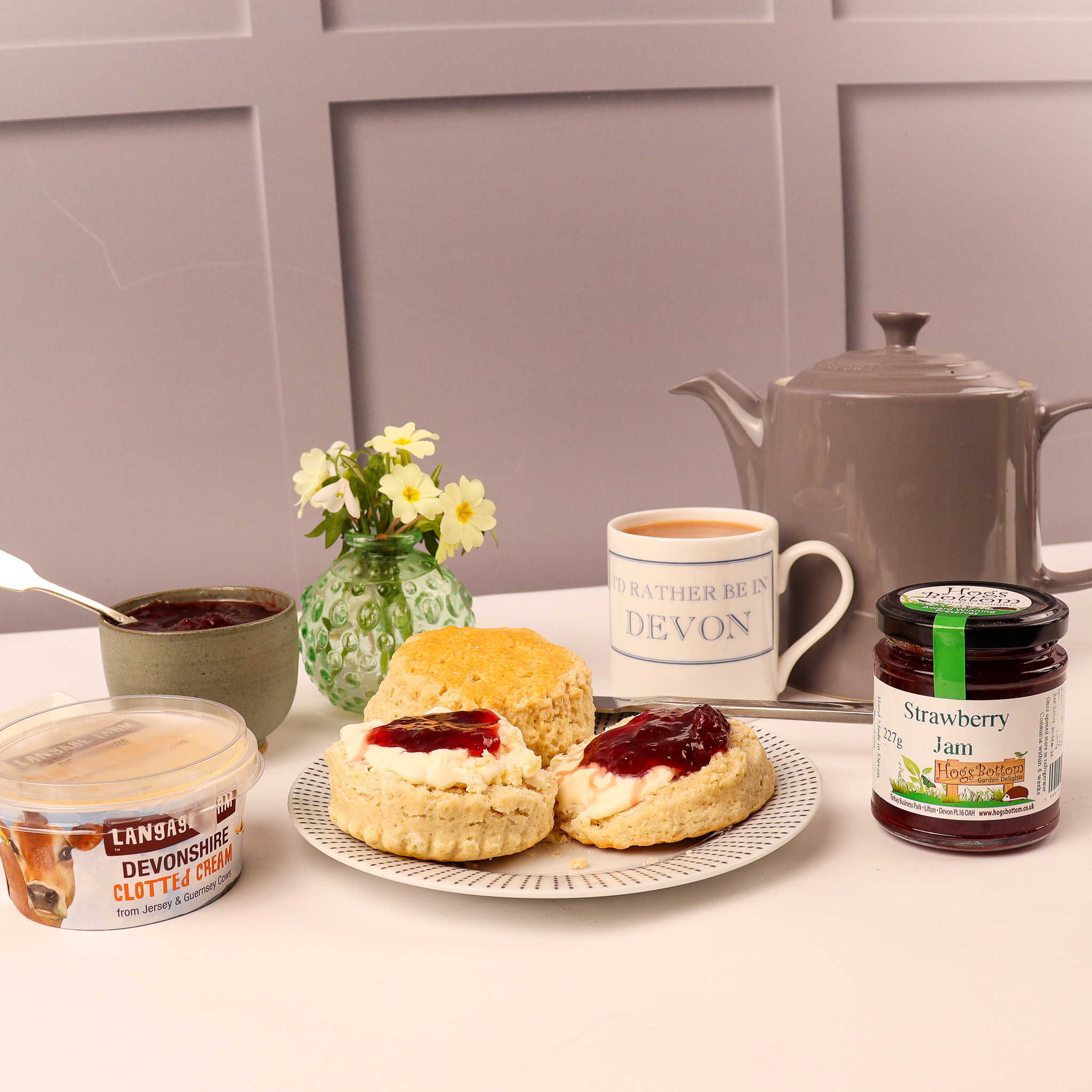 Devon Clotted Cream Tea for Two Hamper - Yumbles.com