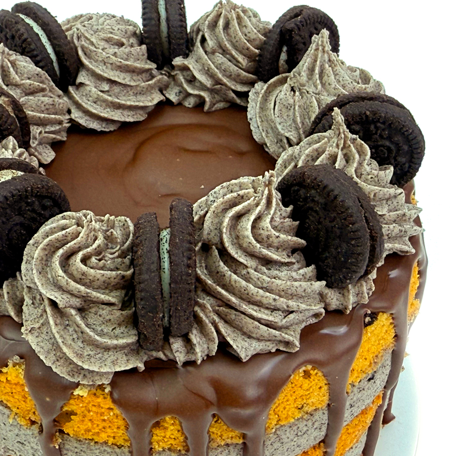 Oreo Bento Cake - Yumbles.com