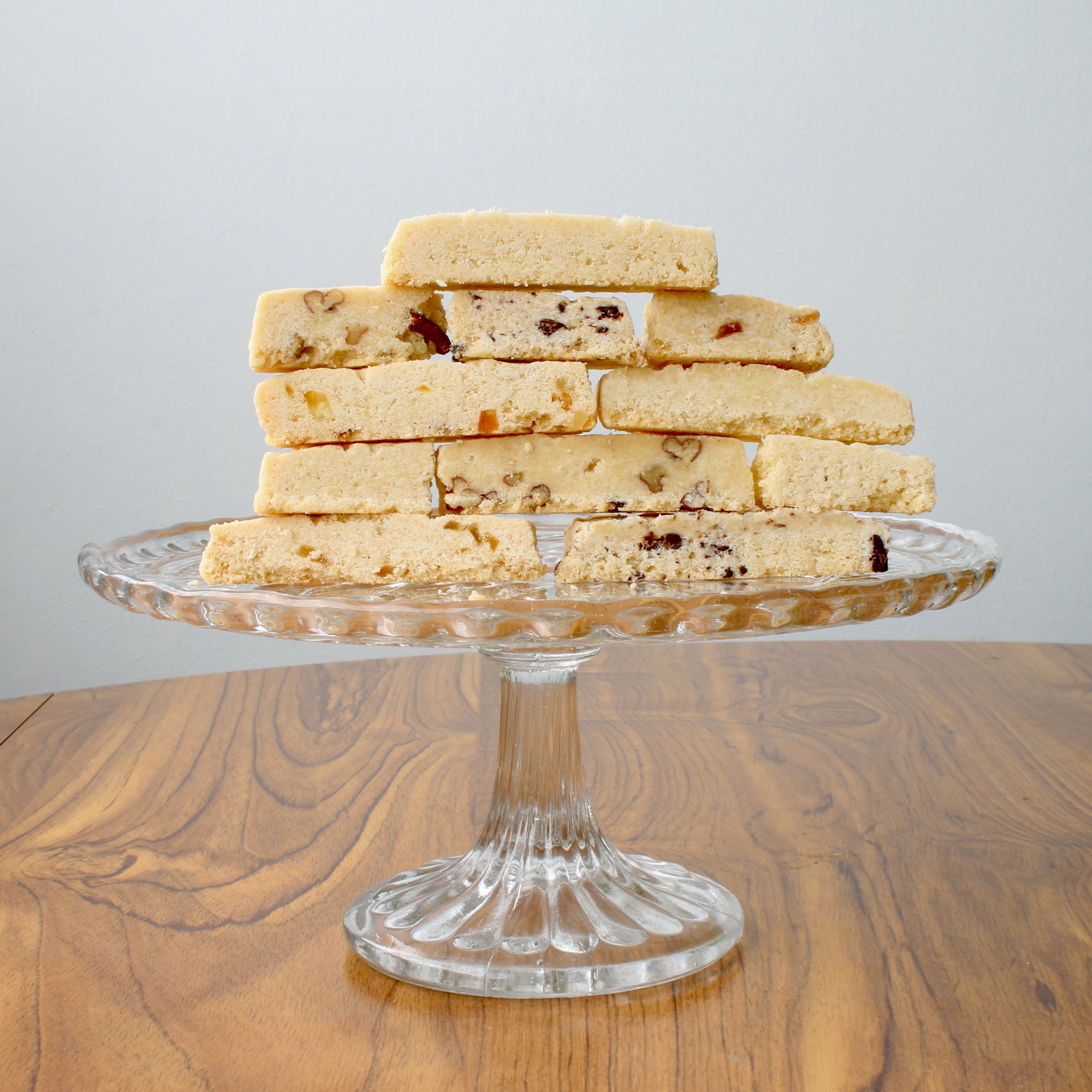 Scottish Shortbread Gift Box - 3 packs - Yumbles.com