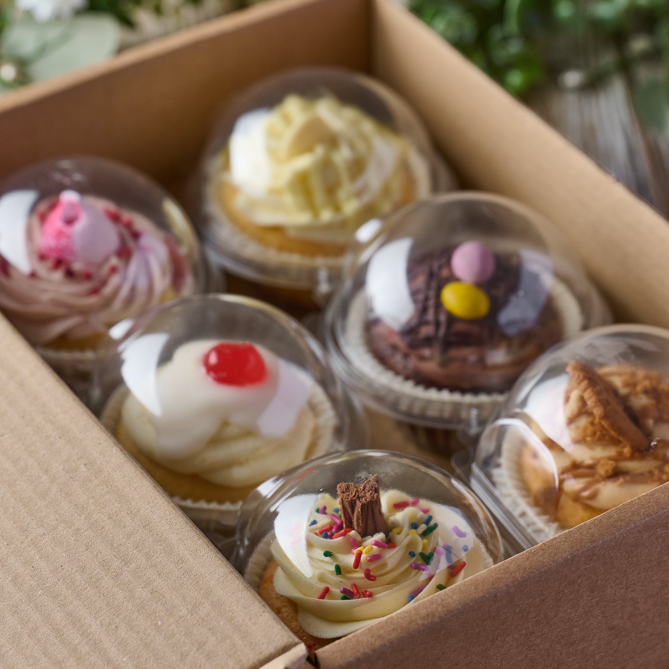 Cupcake Selection Box - Yumbles.com