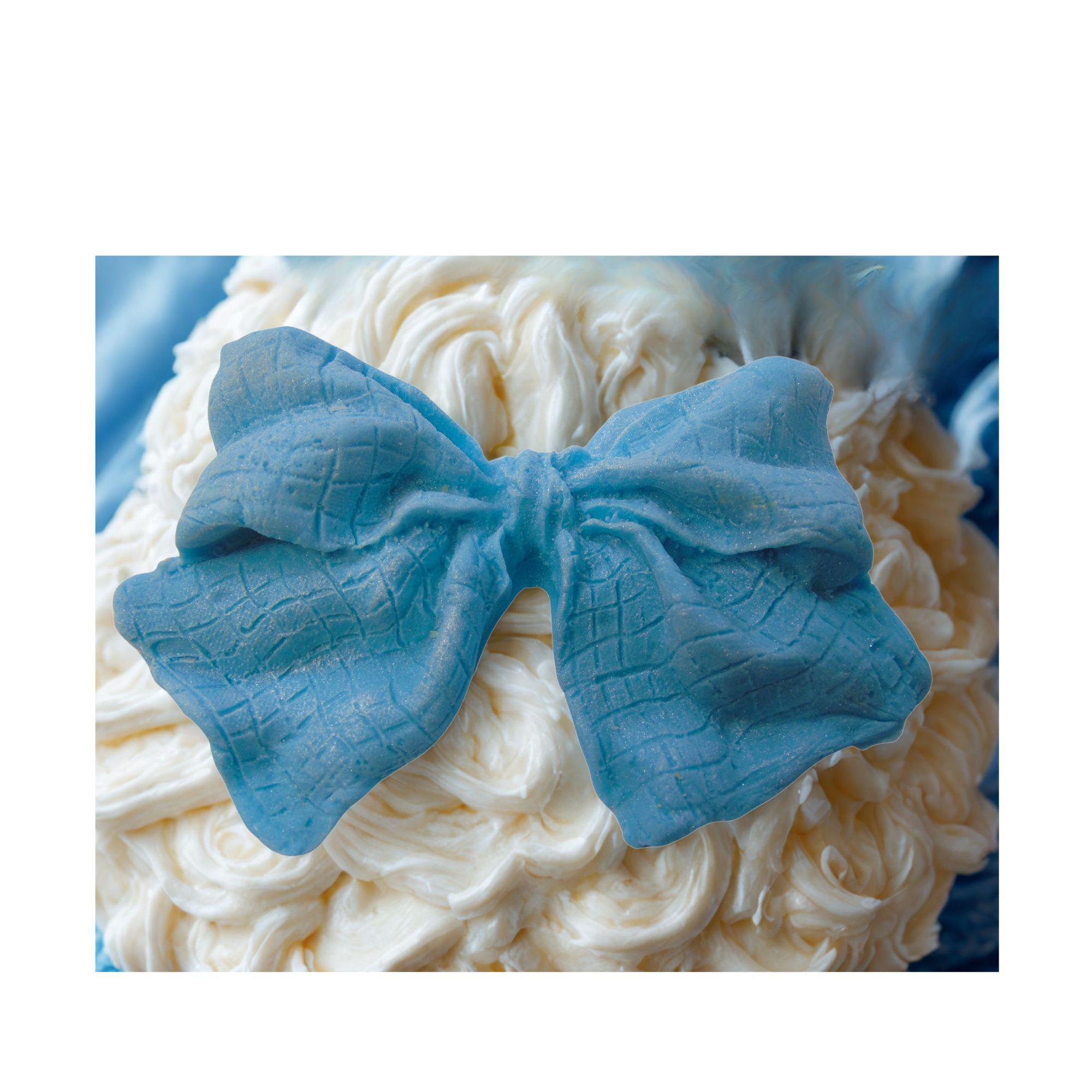 Edible Glitter Bow Cake Topper - Extra Large - Yumbles.com
