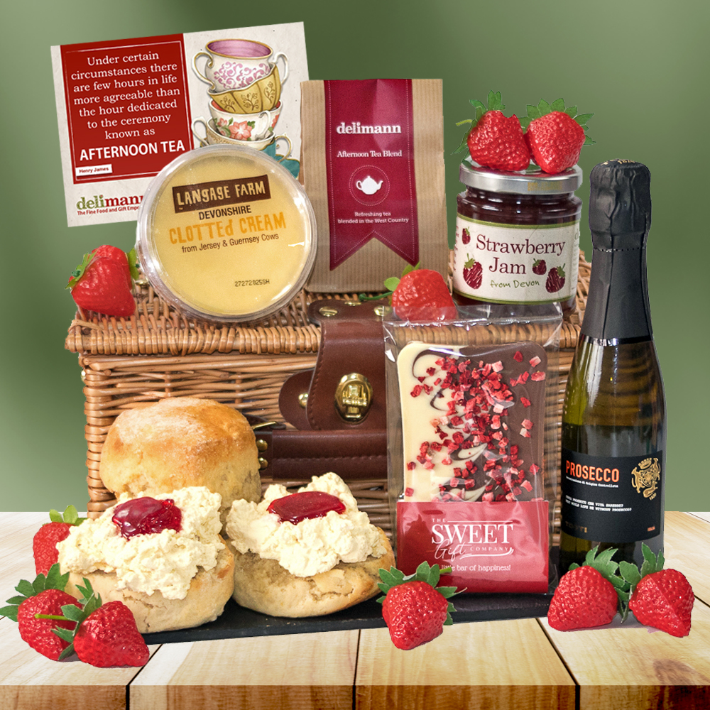 The Prosecco & Chocolate Cream Tea Gift - Yumbles.com