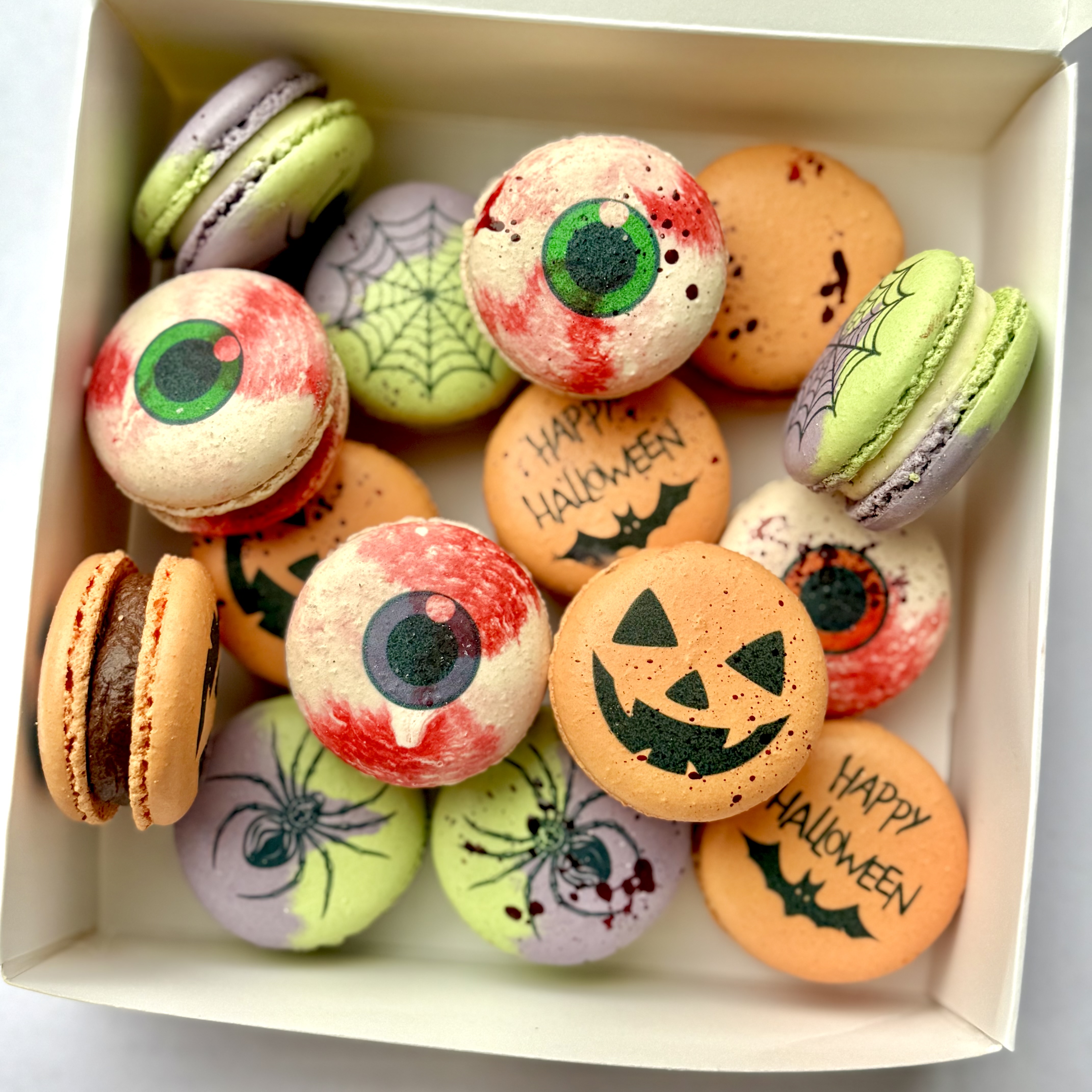 Halloween Spooky Selection Scary Macarons Party Gift Box Of 6, 12, 24 ...