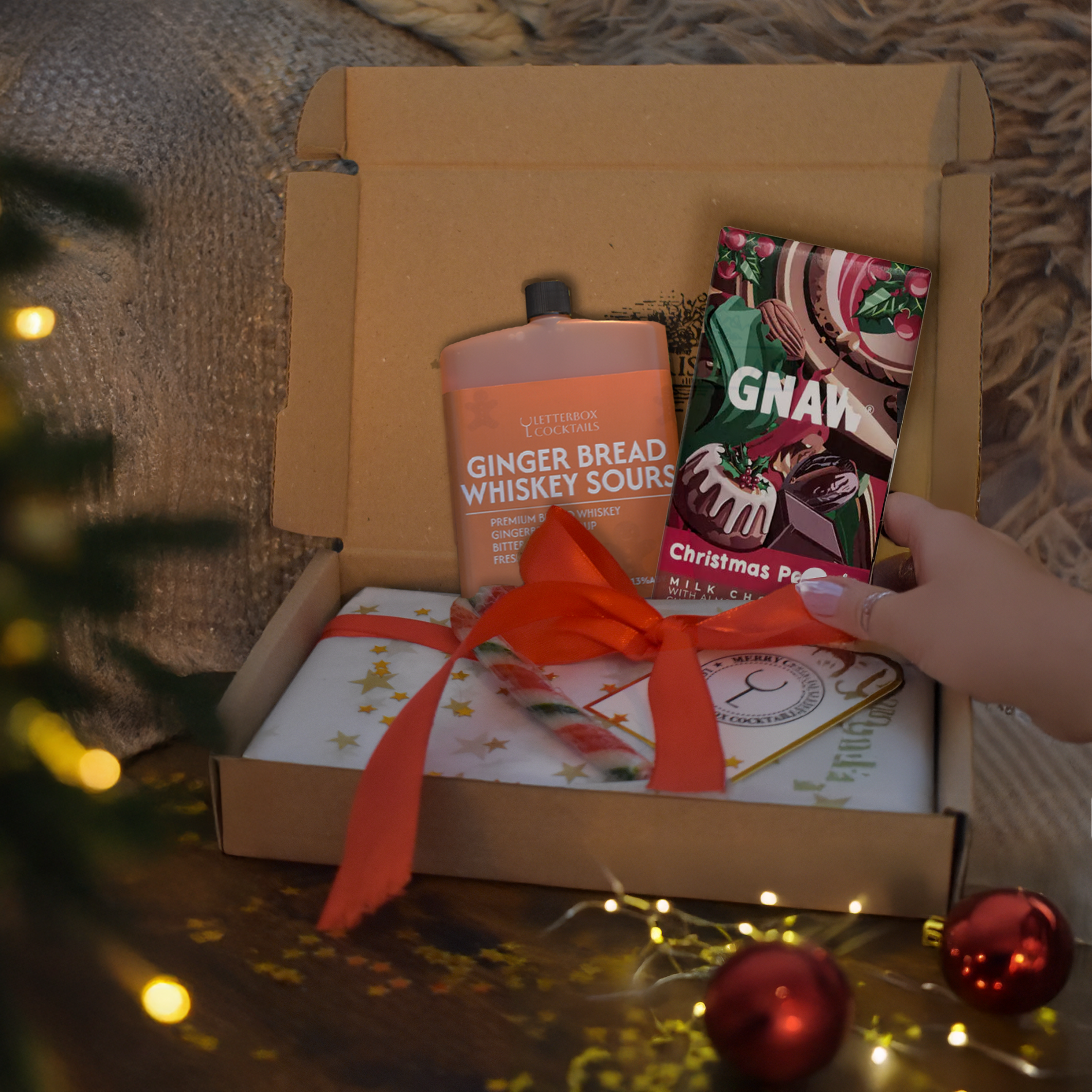 Christmas Secret Santa Cocktail Gift Box - Yumbles.com