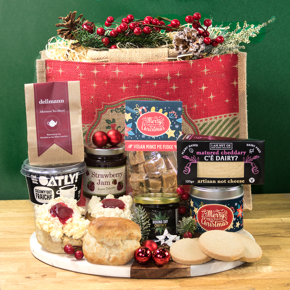 Vegan Festive Afternoon Tea With Vegan Cheese & Chutney - Yumbles.com