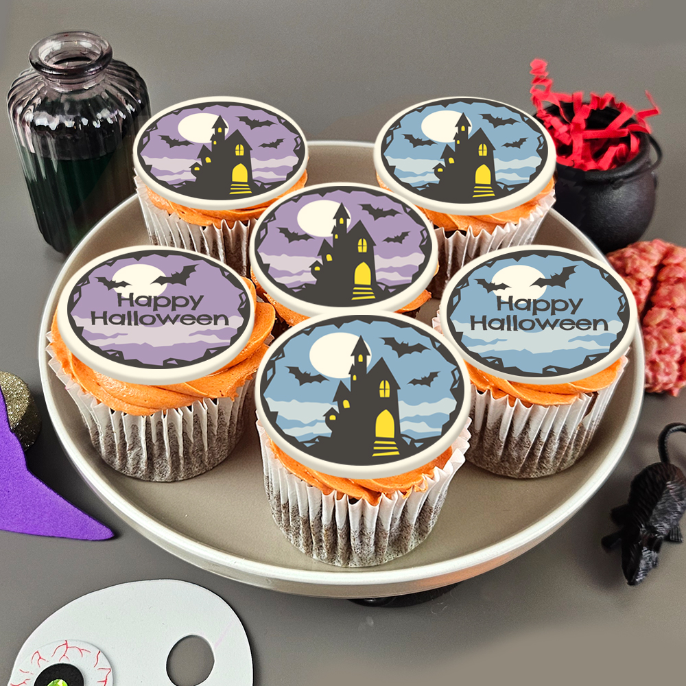 6 Haunted House Halloween Cupcakes - Yumbles.com