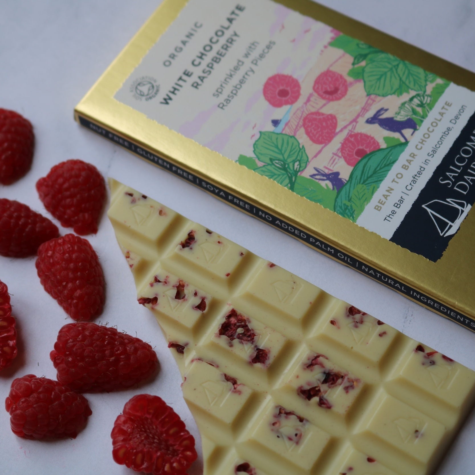 Personalised Nut Free Chocolate Bar Library Gift Box - Yumbles.com