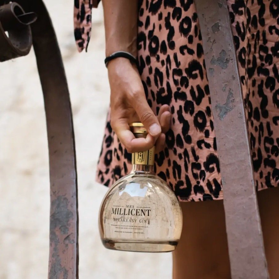 Mrs. Millicent Gin | New Wave Gin 44.4% ABV | Citrusy Flavour & Infused ...